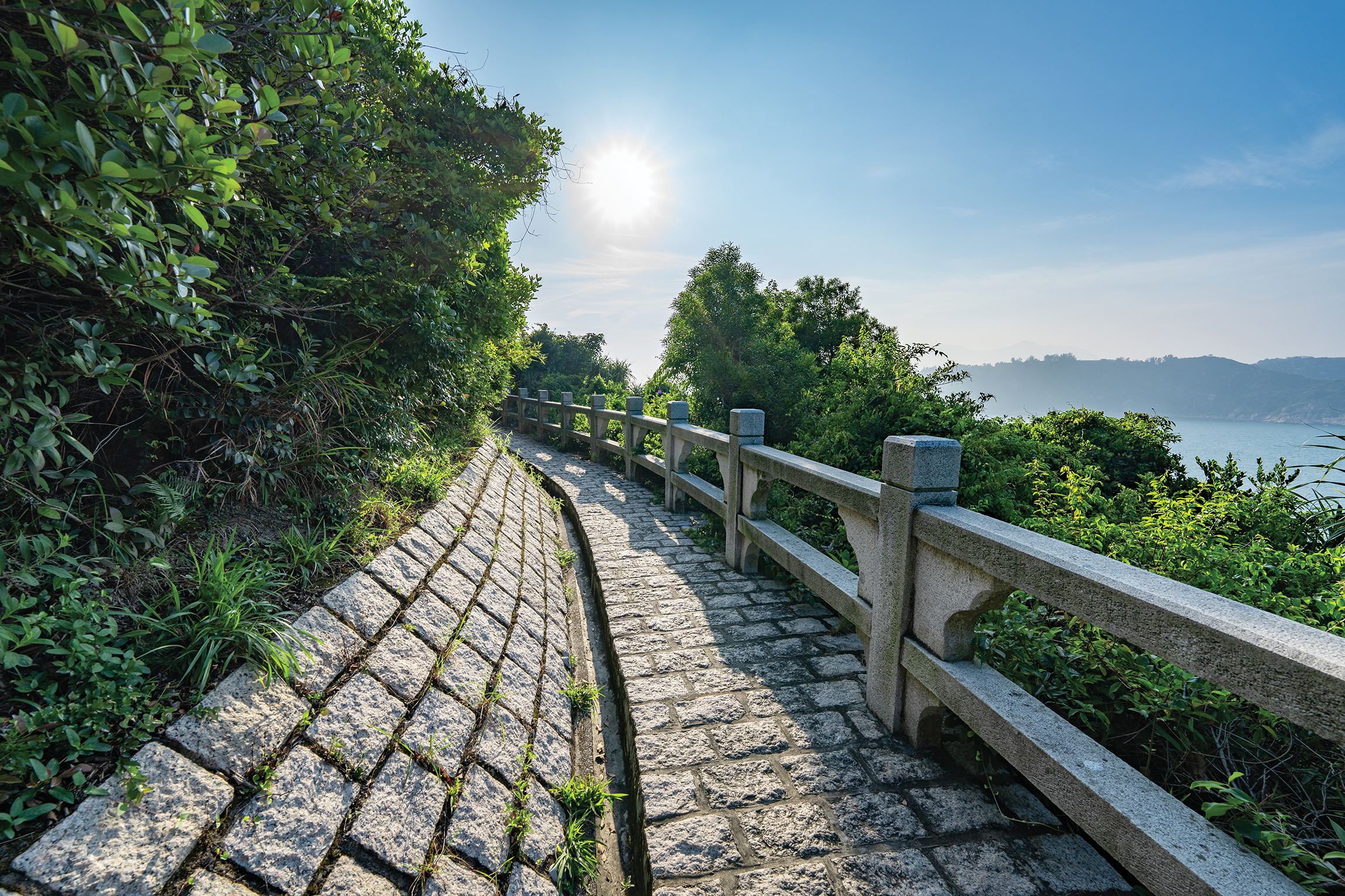 The Mini Great Wall｜Islands Story - A Travel Guide to the Outlying Islands
